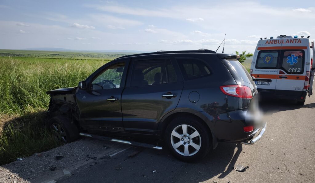 FOTO Zi plină de accidente la Botoșani! Un nou accident s-a produs pe ...