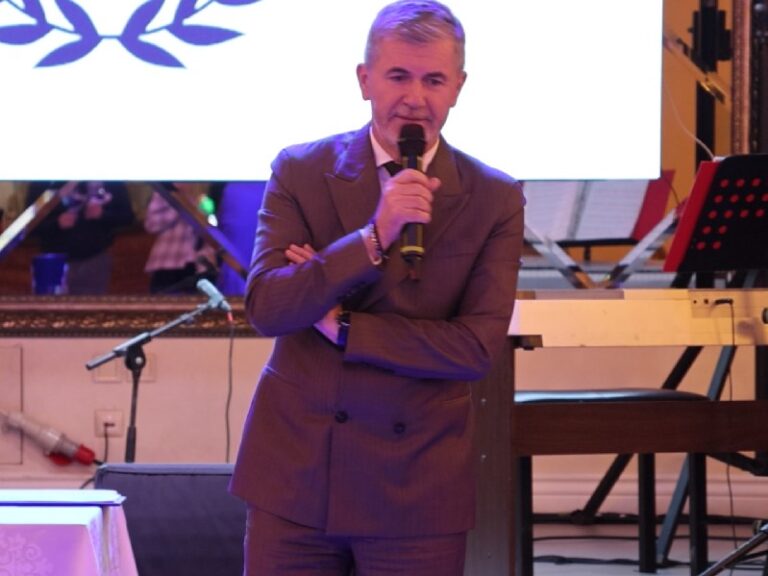 VIDEO Valeriu Iftime la Balul oamenilor de afaceri: Am intrat în ...